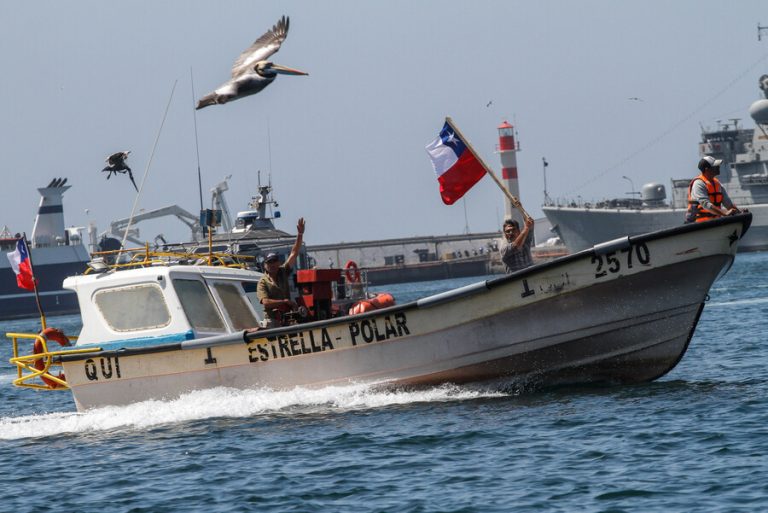 Pesca artesanal califica como “balde de agua fría” retiro de nueva ley ...